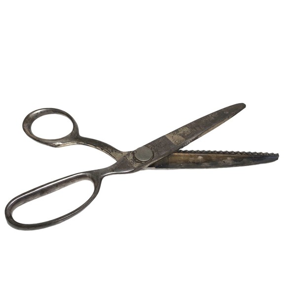 WISS | Other | Antique Wiss Pinking Shears Us Steel Scissors Zig Zag Cut 925 Long Newark Nj ...